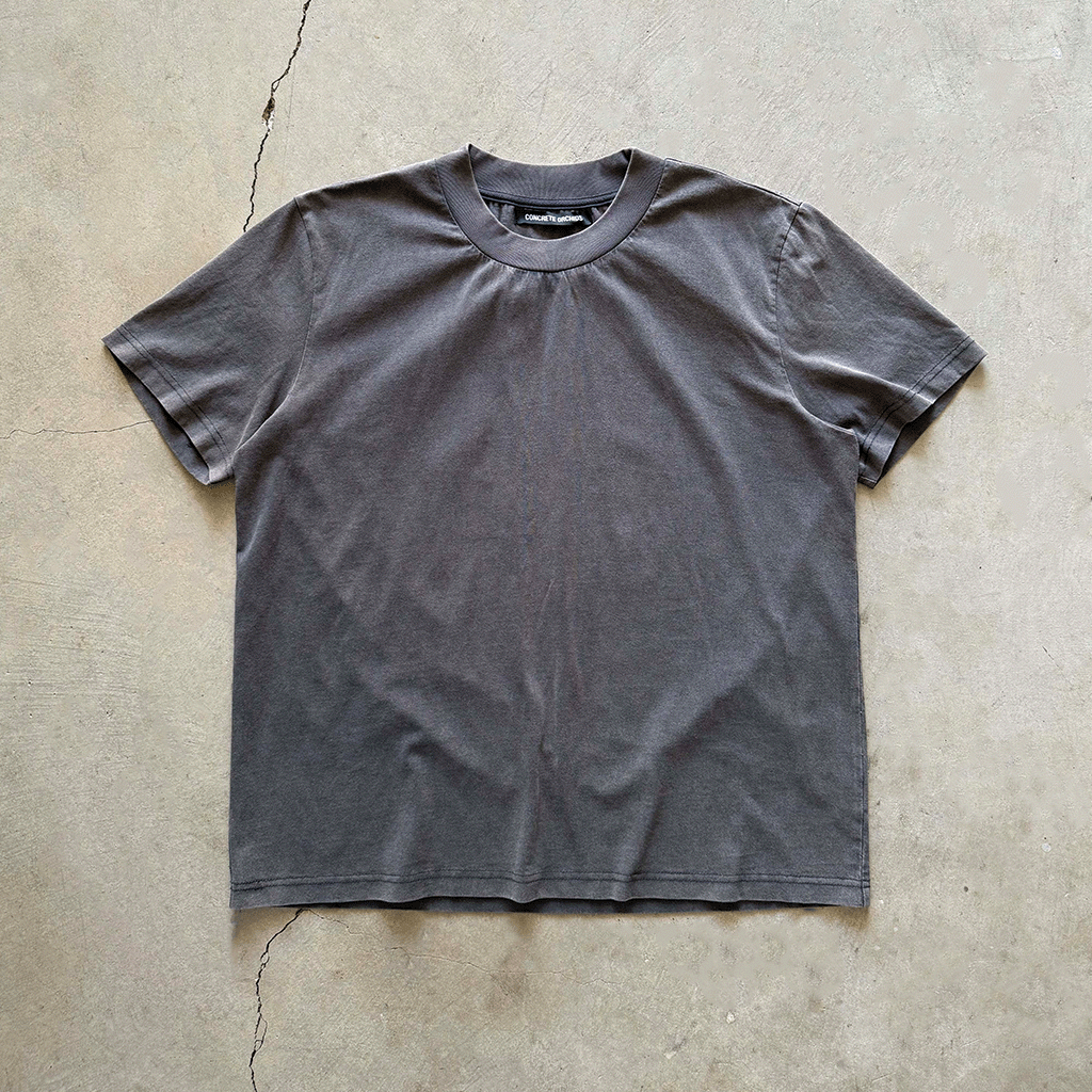 Core Tee in Stone-washed Cotton – Concrete Orchids